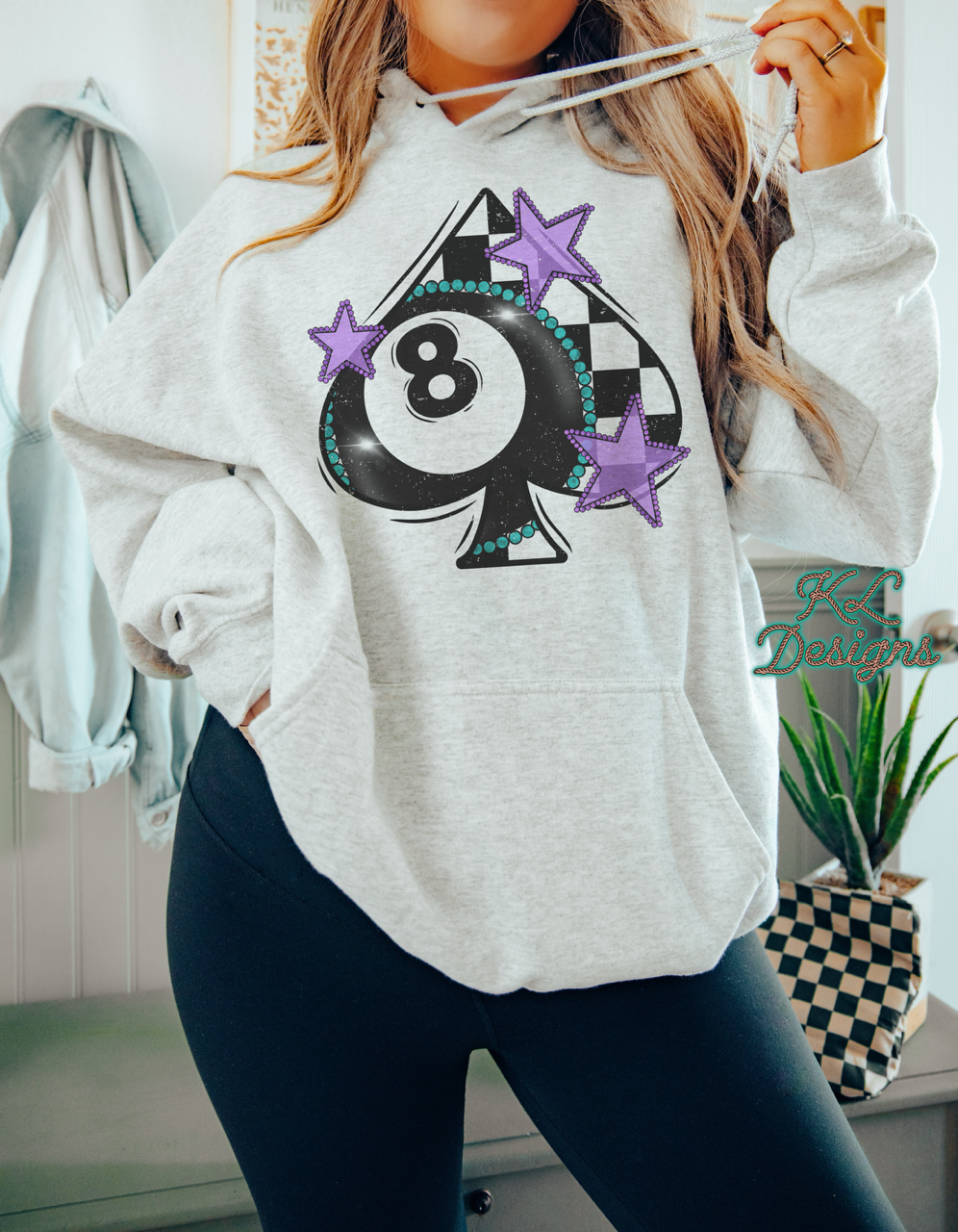 8 Ball Checkered Spade – KL Designs